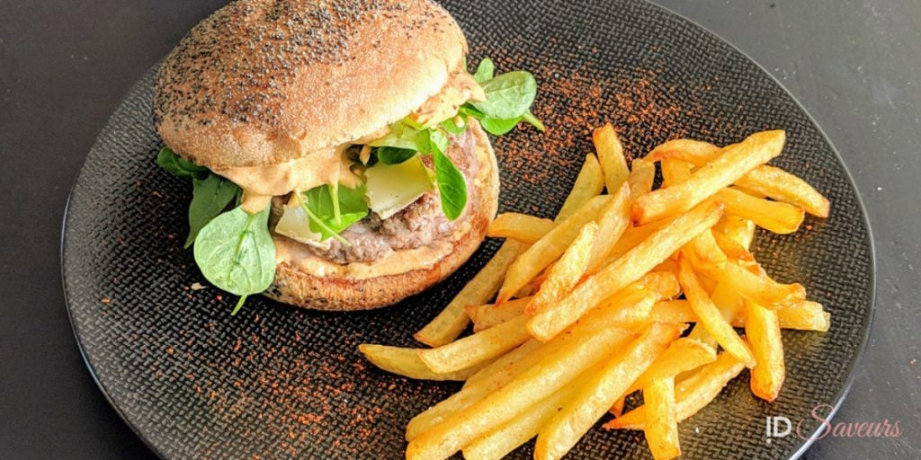 Burger Basque Ossau-Iraty et crème de chorizo - ID Saveurs